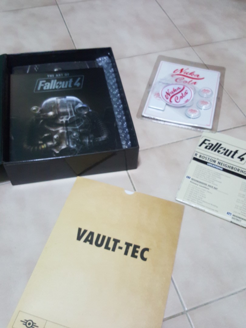 Fallout 4 Collector's edition Strategy guide, Hobbies & Toys, Books ...