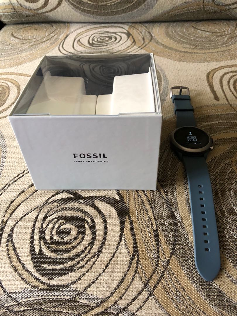 Fossil sport smartwatch, Mobile Phones & Gadgets, Wearables & Smart ...