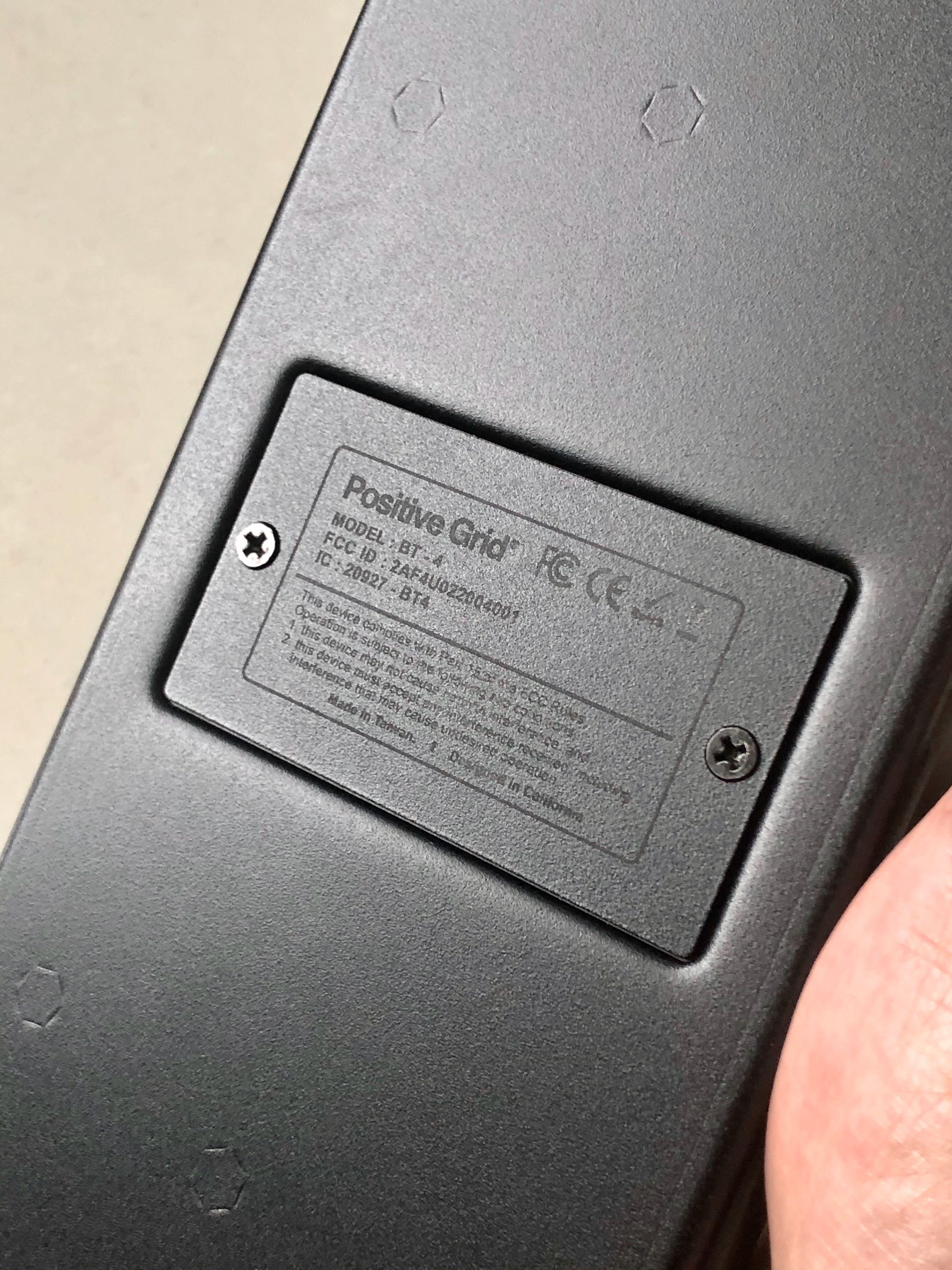 Positive Grid BT4 Bluetooth MIDI pedal, Hobbies & Toys, Music & Media ...