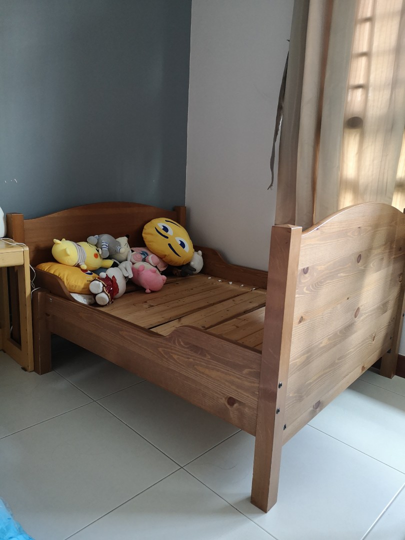 Preloved IKEA expandable Single bed frame, Furniture & Home Living ...
