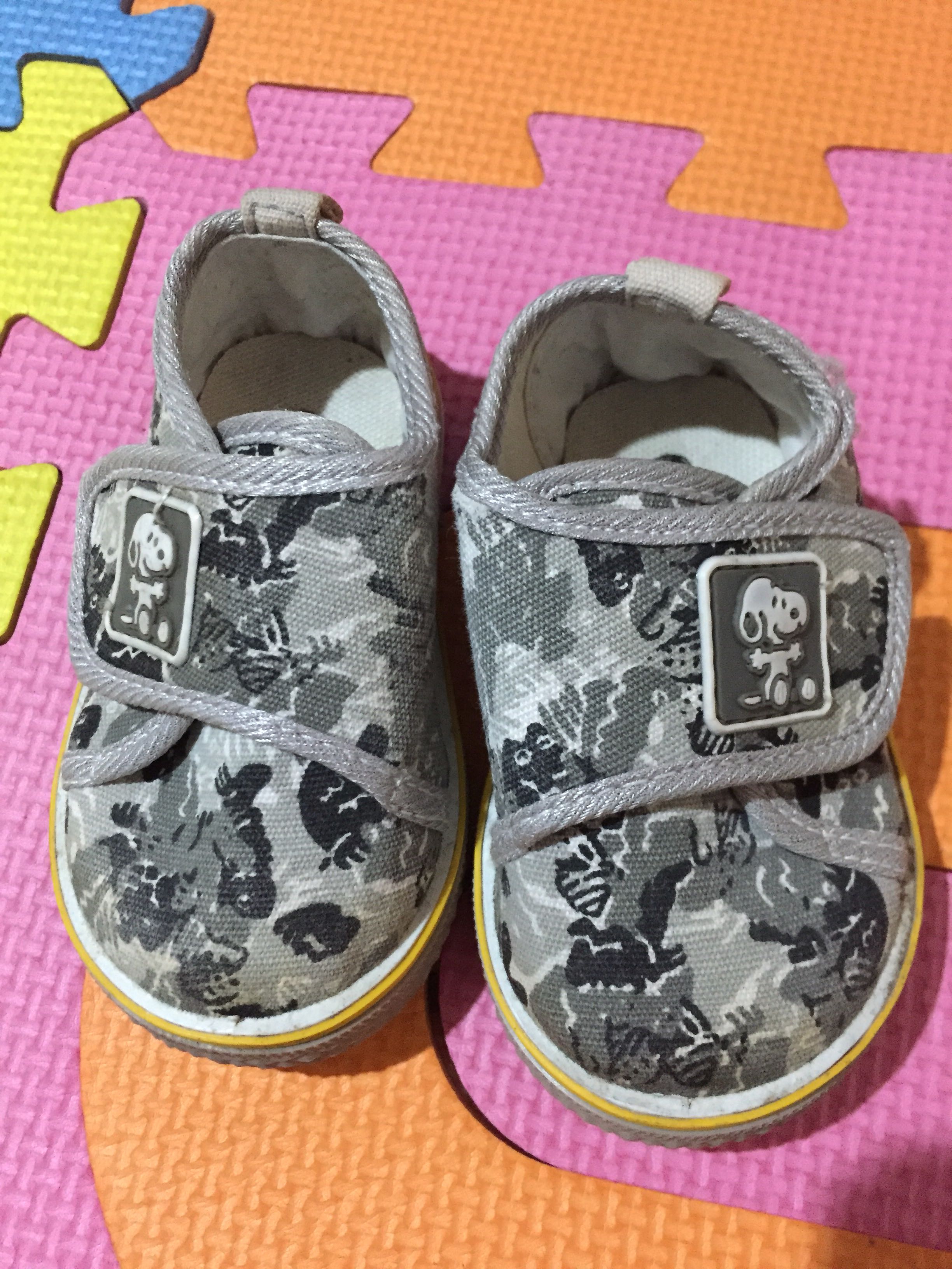 Snoopy shoes, Babies & Kids, Babies & Kids Fashion on Carousell