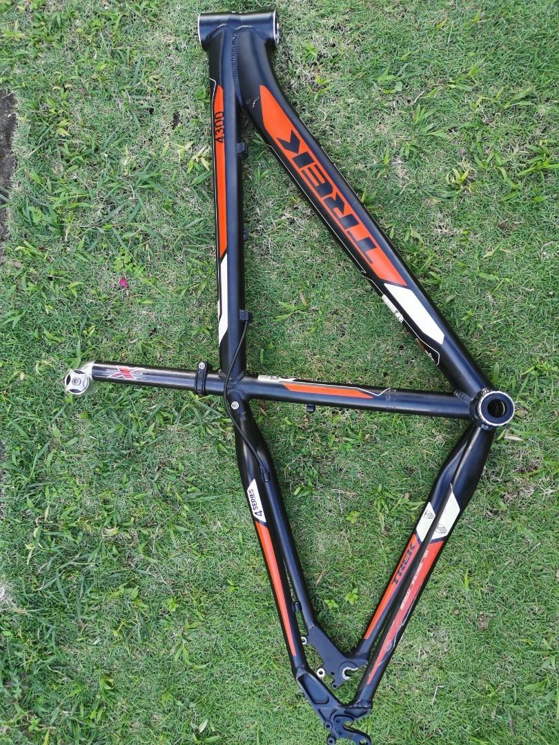 Trek mountain bike frame 16" small, Sports Equipment, Bicycles & Parts ...