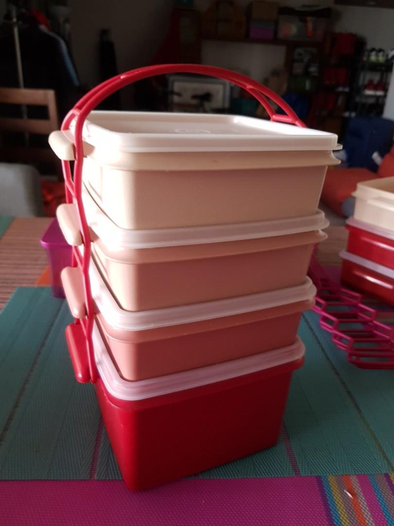 Tupperware tingkat carrier, Furniture & Home Living, Kitchenware ...