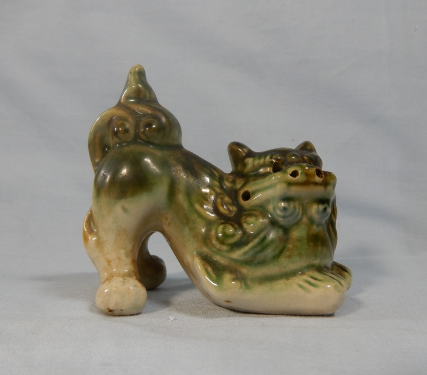 Vintage porcelain foo dog green glaze retired, Hobbies & Toys ...