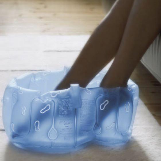 Bosign Inflatable Foot Bath, Beauty & Personal Care, Foot Care on Carousell