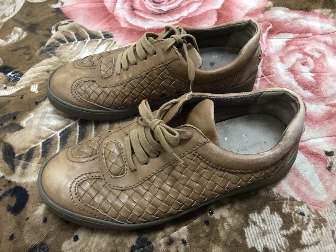 Bottega Veneta Brown Intrecciato Leather, Men's Fashion, Footwear ...