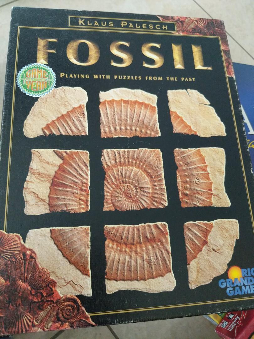 Fossil boardgame, Hobbies & Toys, Toys & Games on Carousell