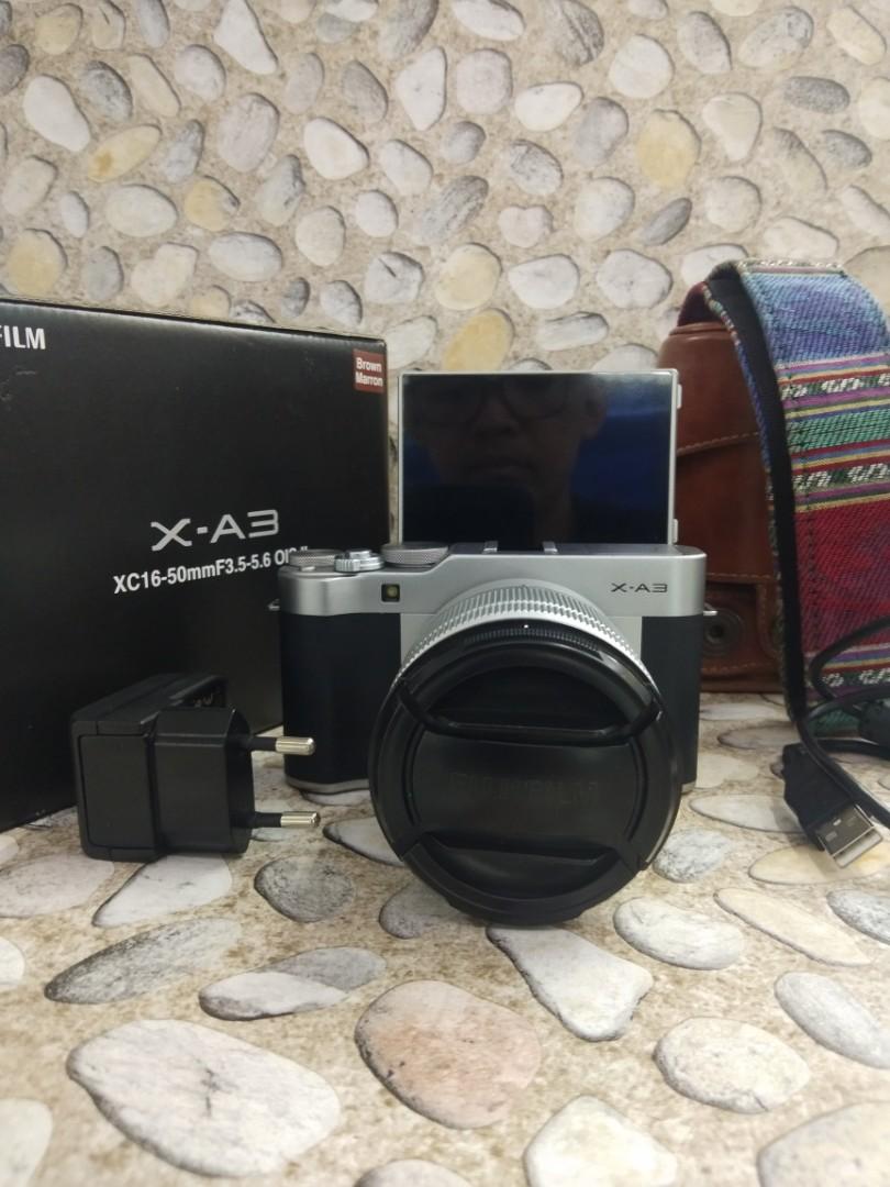 FUJIFILM XA-3 VLOGGING MIRRORLESS CAMERA, Photography, Cameras on Carousell