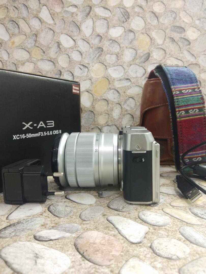 FUJIFILM XA-3 VLOGGING MIRRORLESS CAMERA, Photography, Cameras on Carousell