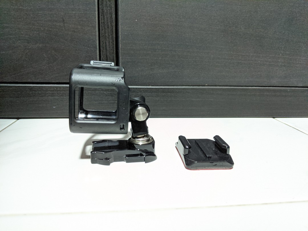 Gopro Hero Session Low Profile Helmet Mount, Mobile Phones & Gadgets ...