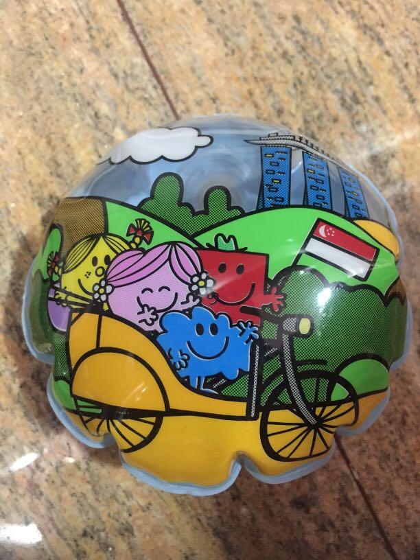 Mr. men, little miss bubble magnet, Hobbies & Toys, Stationery & Craft ...