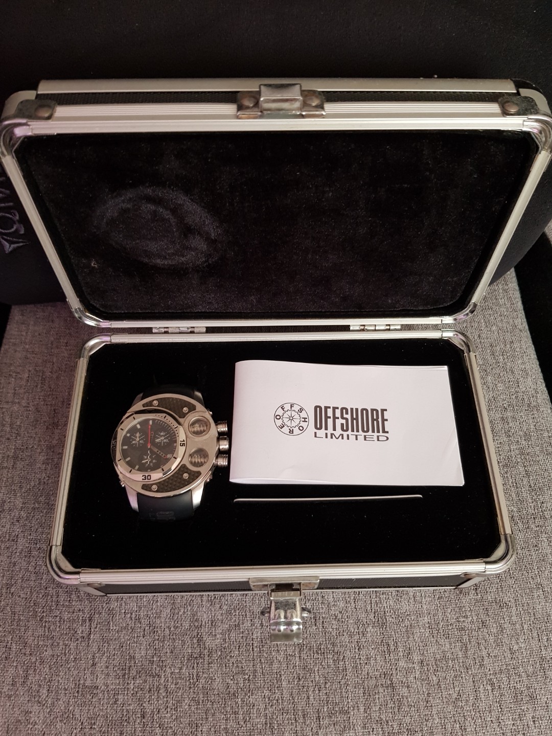 Offshore commando chronograph watch, Men's Fashion, Watches ...