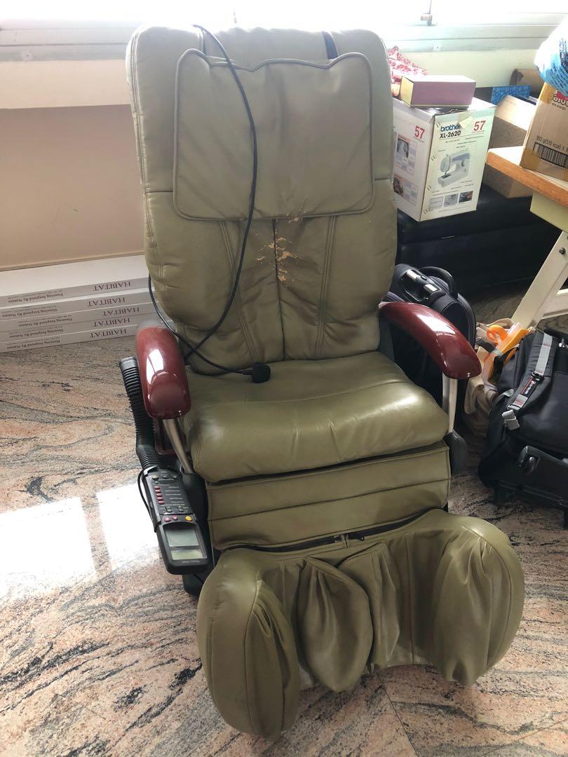 Osim iMedic Massage Chair, Health & Nutrition, Massage Devices on Carousell