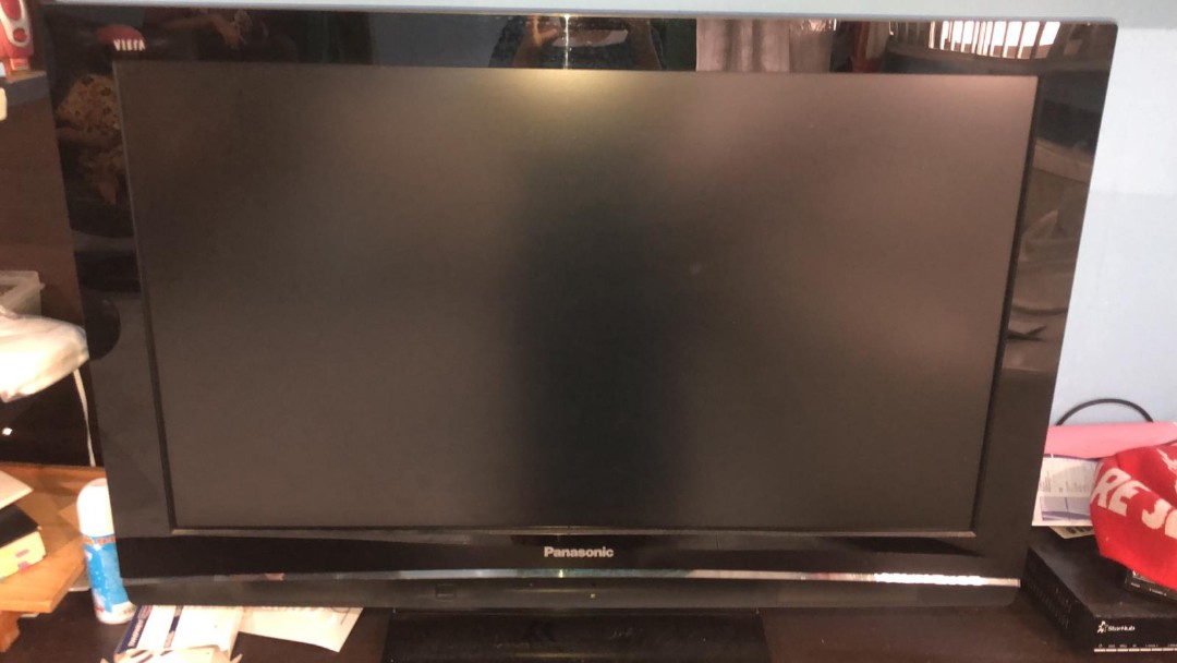 Panasonic viera Led TV 37 inch, TV & Home Appliances, TV ...