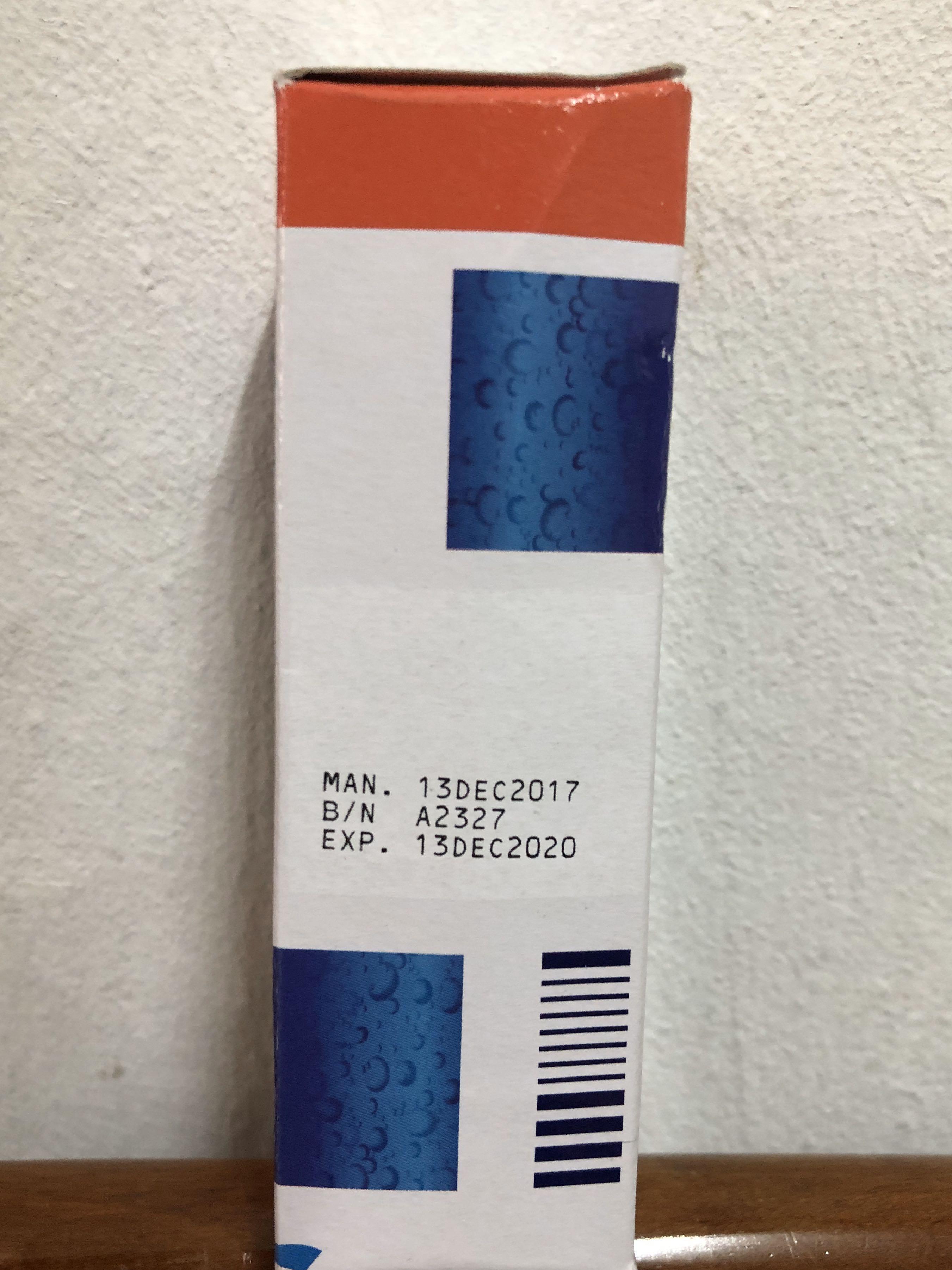 Topicil Topical Solution for Acne on Carousell