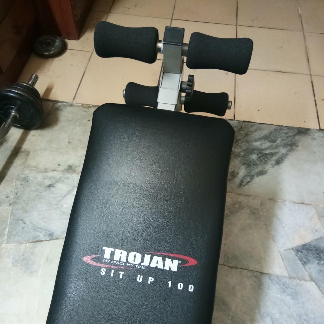 Trojan Sit Up Bench, Sports Equipment, Exercise Fitness, Cardio Fitness ...