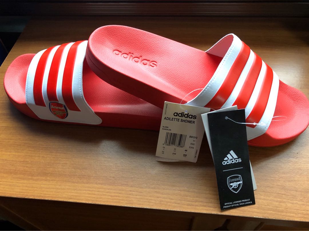 ARSENAL ADILETTE AQUA SLIDES, Women's Fashion, Footwear, Sneakers on ...