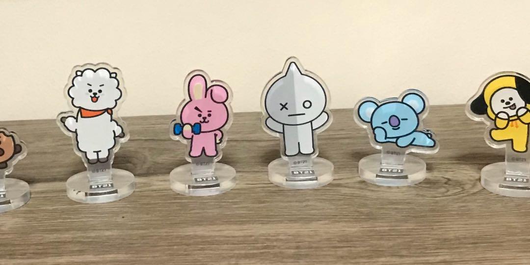 BT21 x MONOPOLY ACRYLIC MAGNET STAND, Hobbies & Toys, Memorabilia ...