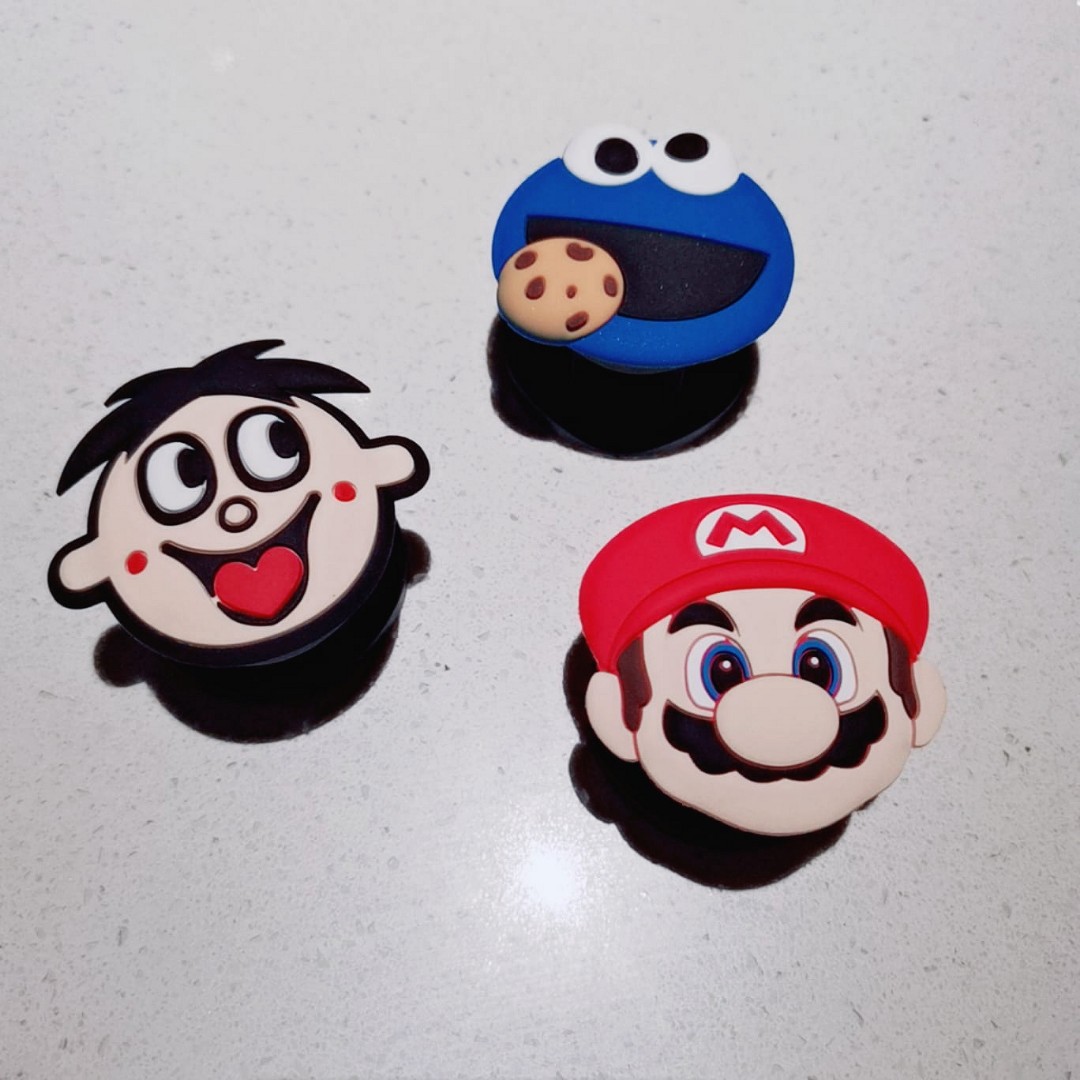 CARTOON POP SOCKET, Mobile Phones & Gadgets, Mobile & Gadget ...