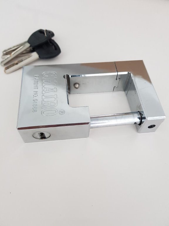 CHAIRO Gate Lock, Furniture & Home Living, Furniture, Other Home ...