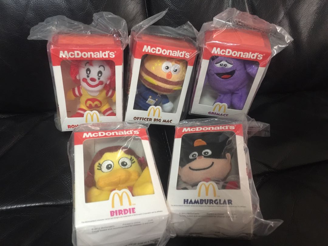 Collectibles: McDonald's (MCD) Family Plush - Ronald, Big Mac, Grimace ...