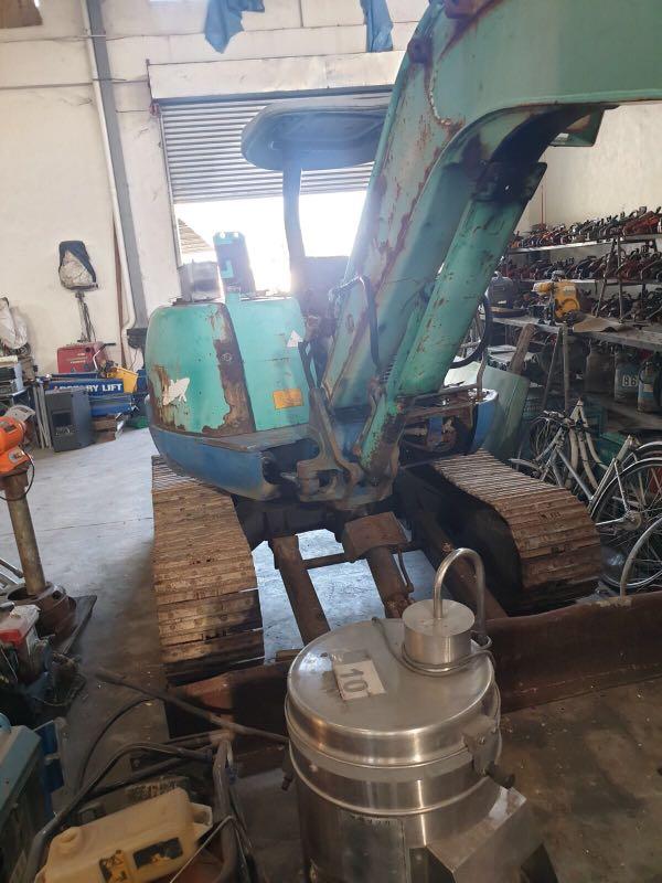 Japan Brand Mini Backhoes, Furniture & Home Living, Gardening ...