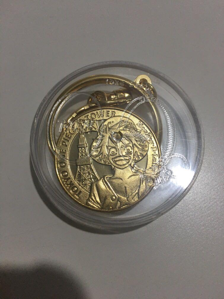 [reserved] Luffy (One Piece) Gold Coin w Chain, Women's Fashion ...