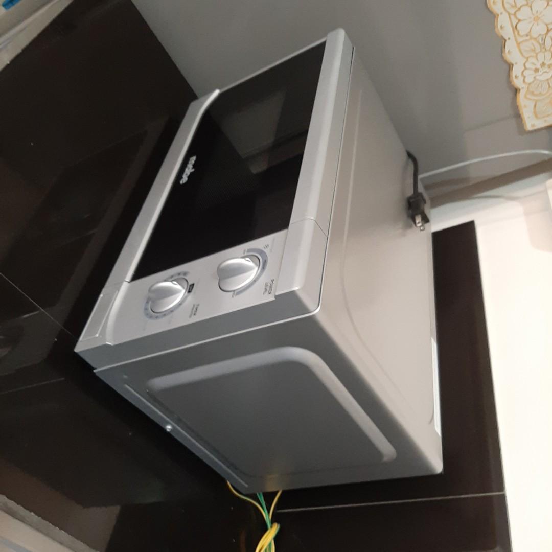 Mabe Microwave Oven, Furniture & Home Living, Kitchenware & Tableware ...