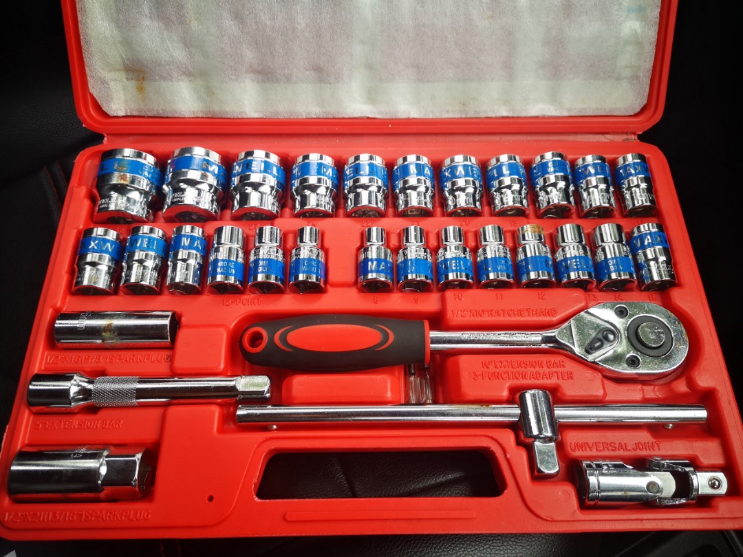 rm56 32 pcs socket none usable, total junk