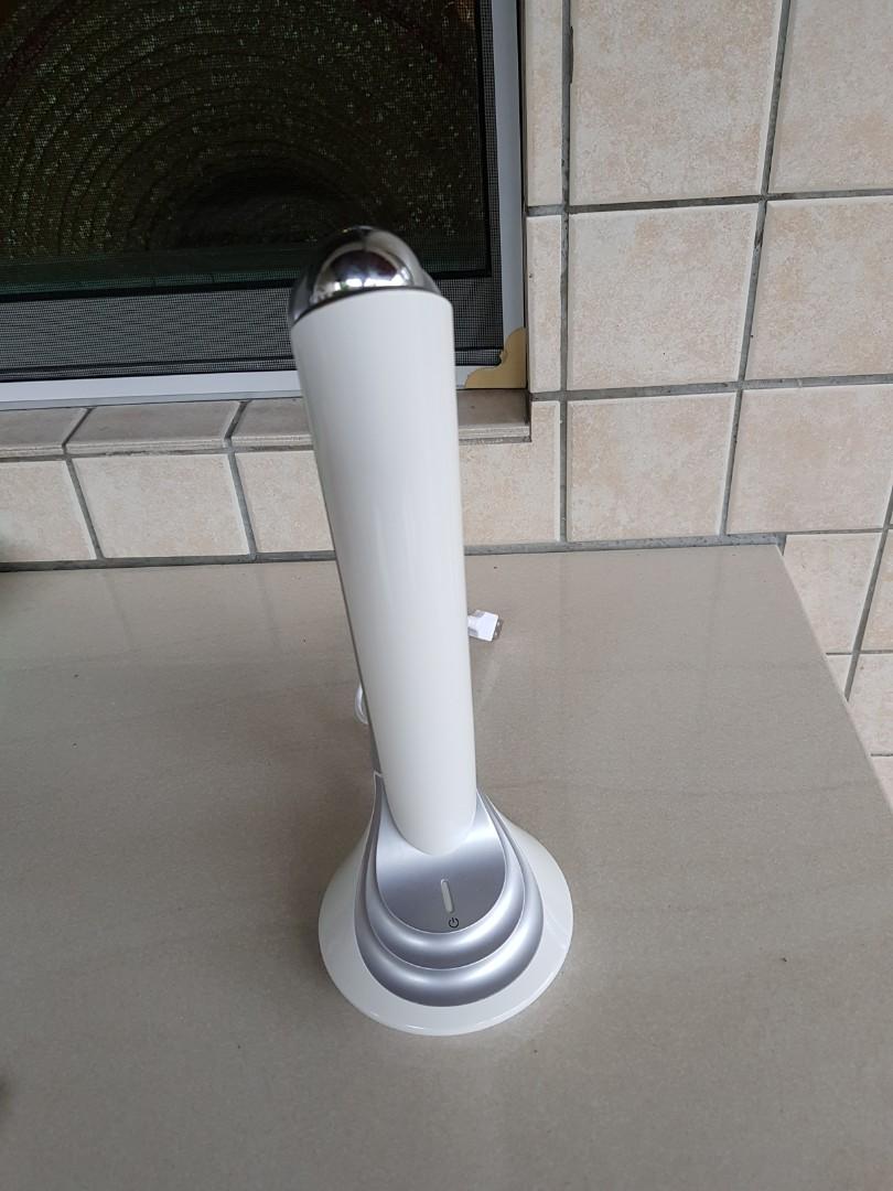 Midea LED Touch Sensor Table Lamp, Furniture & Home Living, Lighting ...