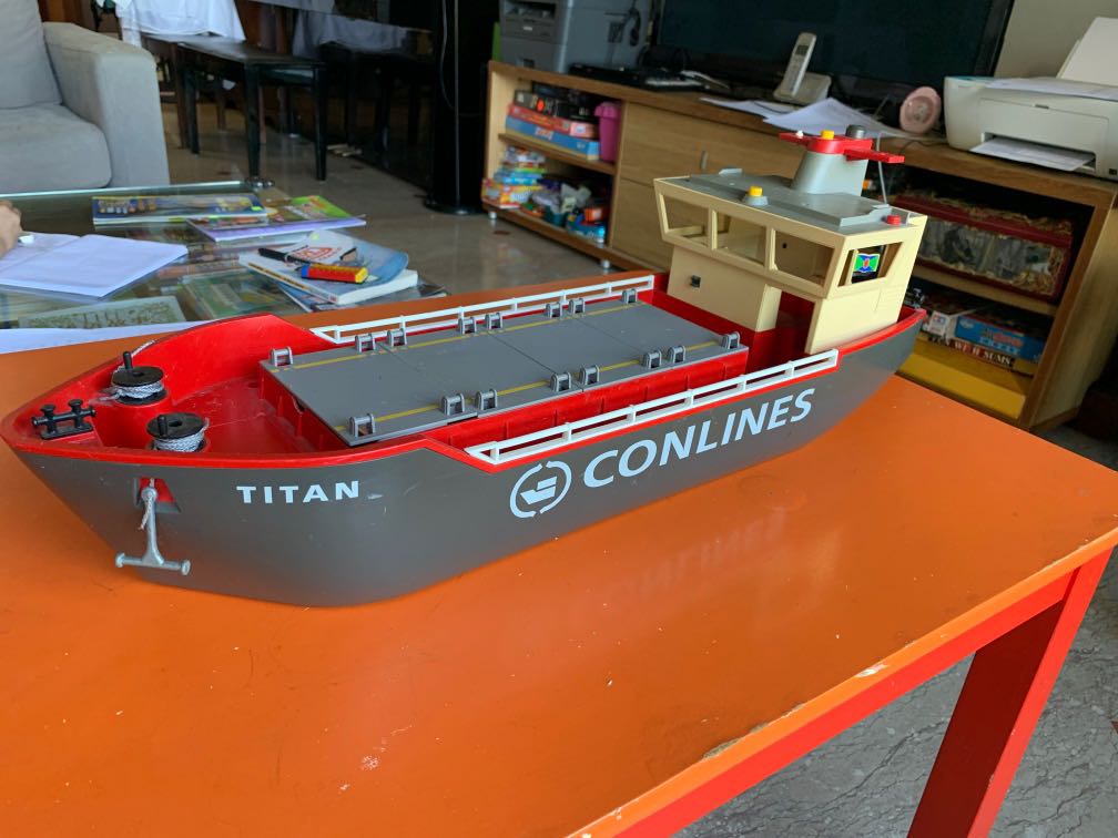 Playmobil Container ship large, Hobbies & Toys, Toys & Games on Carousell