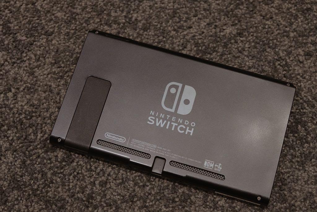 任天堂瑪利歐Switch 限定版 XAW開頭, 電玩遊戲相關, 電玩、電腦遊戲軟體, Nintendo 任天堂在旋轉拍賣