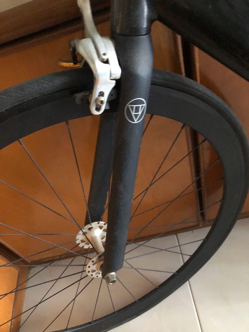 Branded Fixie needs a new owner (unkown frame), Sports Equipment ...