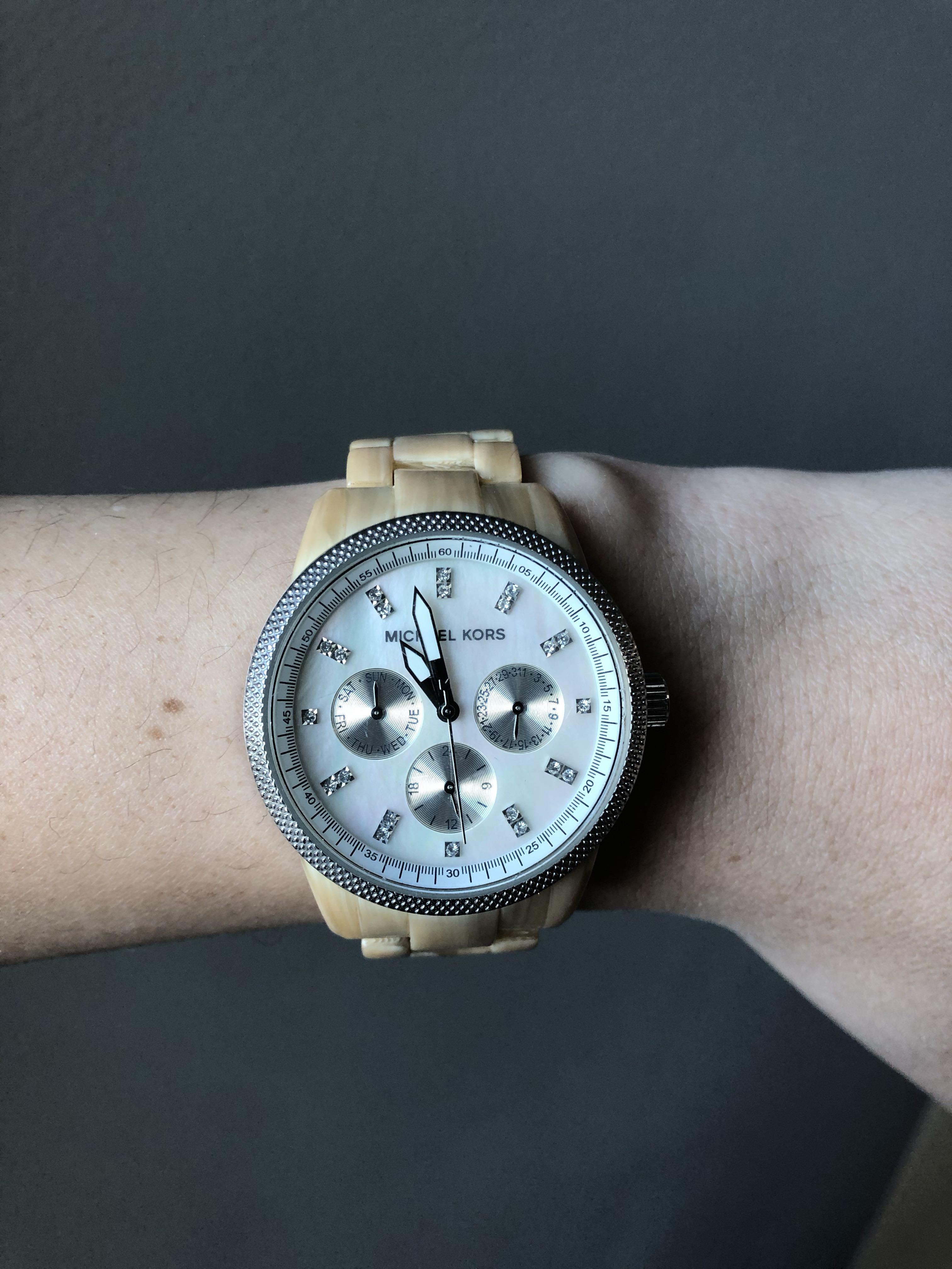 michael kors pearl white face watch, Women's Fashion, Watches ...