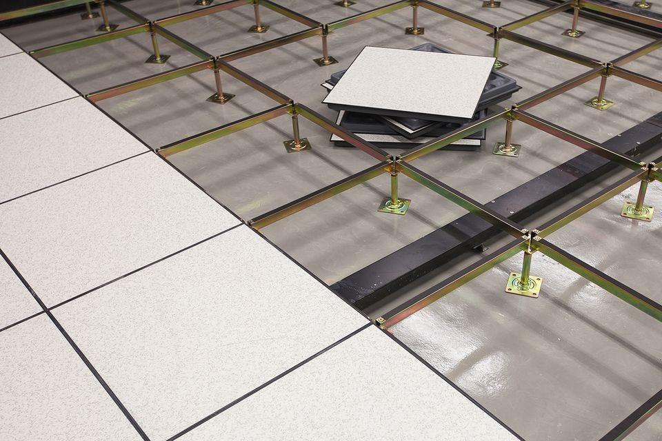 RAISED ACCESS FLOOR SYSTEM ( HPL AND BARE ), Commercial & Industrial ...