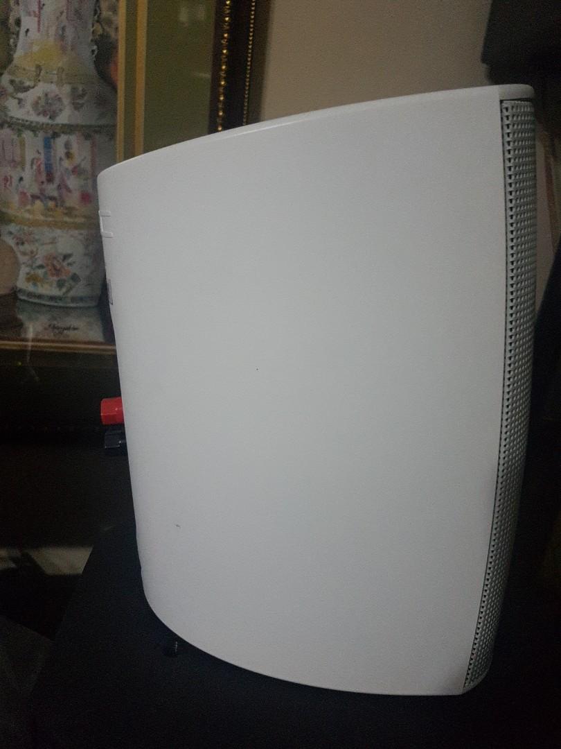 QSC Bookshelf Speaker AD-S52 Weather Resistant, Audio, Soundbars ...