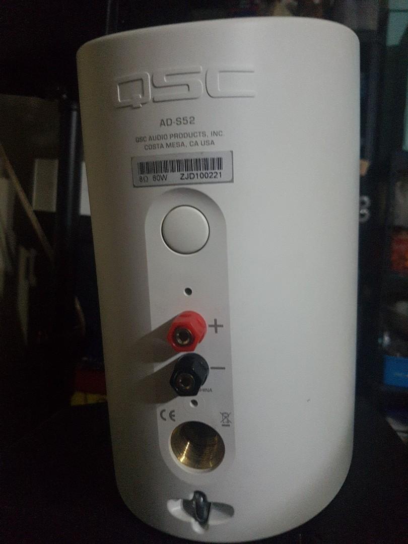 QSC Bookshelf Speaker AD-S52 Weather Resistant, Audio, Soundbars ...