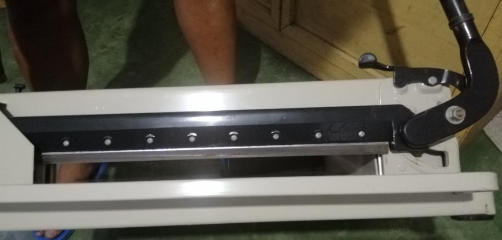 Ream Cutter A3 Manual RUSH!, Hobbies & Toys, Stationary & Craft, Craft ...