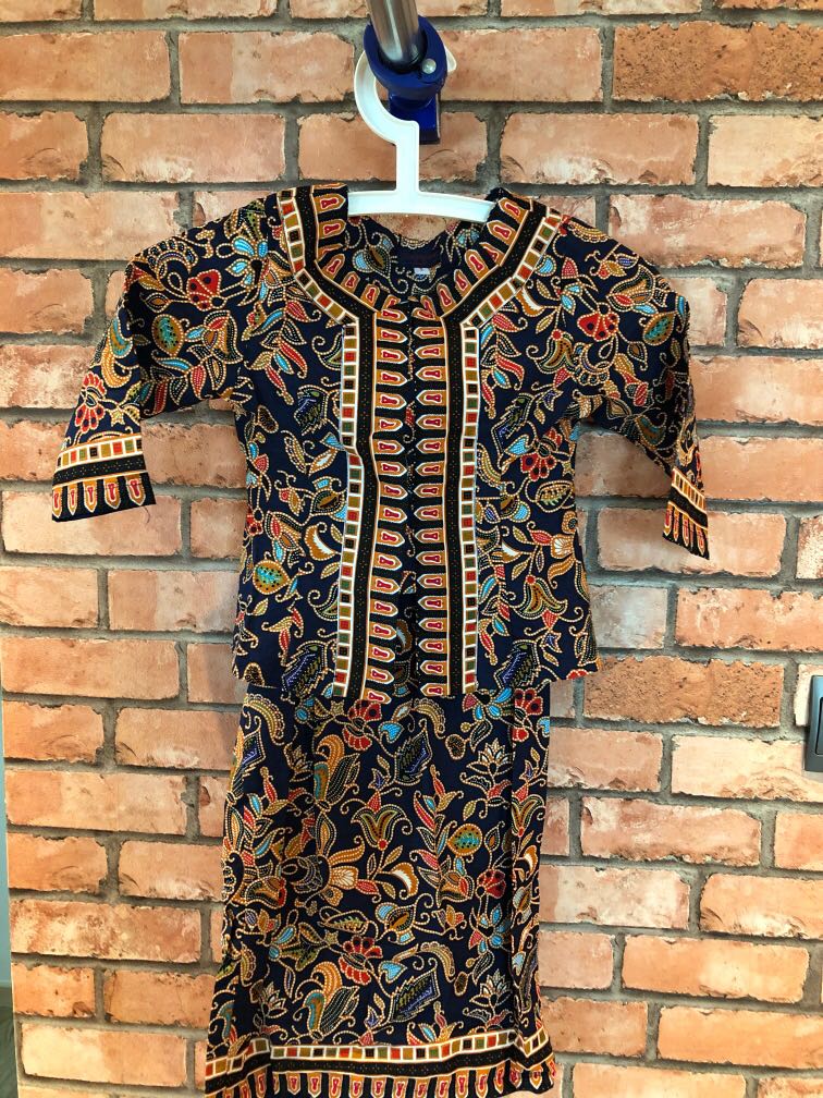 SIA Girl Batik Dress, Women's Fashion, Muslimah Fashion, Dresses on ...