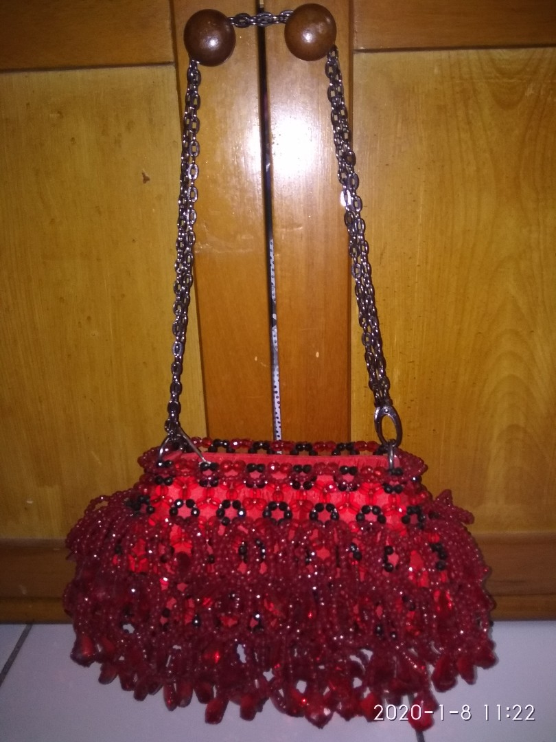 Tas mote pesta merah, Fesyen Wanita, Tas & Dompet di Carousell