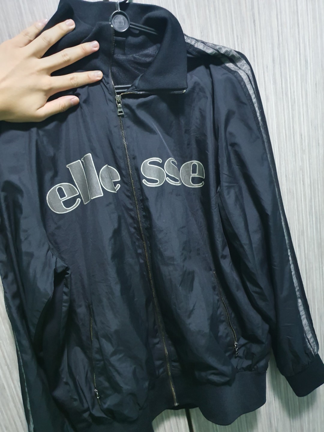 Ellese Windbreaker, Men's Fashion, Coats, Jackets and Outerwear on ...