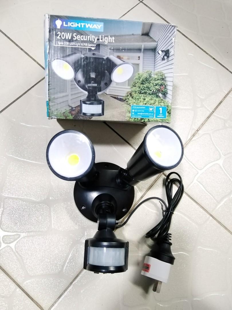 Lightway 20 Watts AC 220V PIR Motion Sensor Security Light Floodlight ...