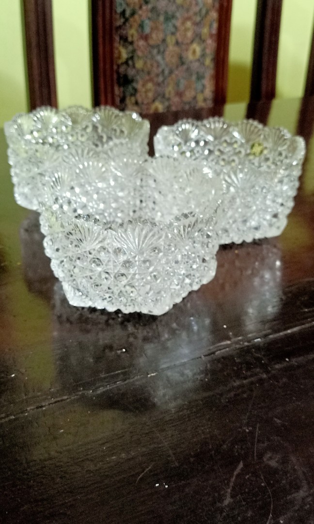 Crystal bowl set, Hobbies & Toys, Memorabilia & Collectibles, Currency ...