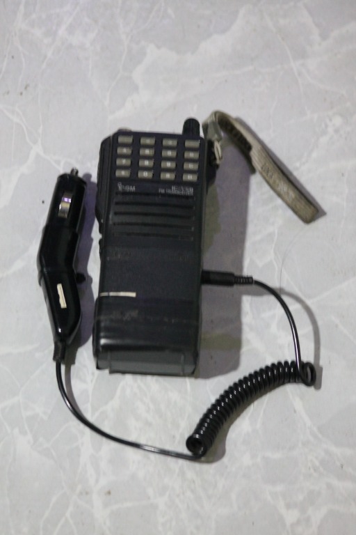 FM Transceiver IC-V68 - Icom, Audio, Portable Music Players on Carousell