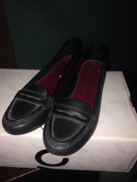 Pre-loved Easy Soft Black Shoes For Sale!!!, Women's Fashion, Footwear ...