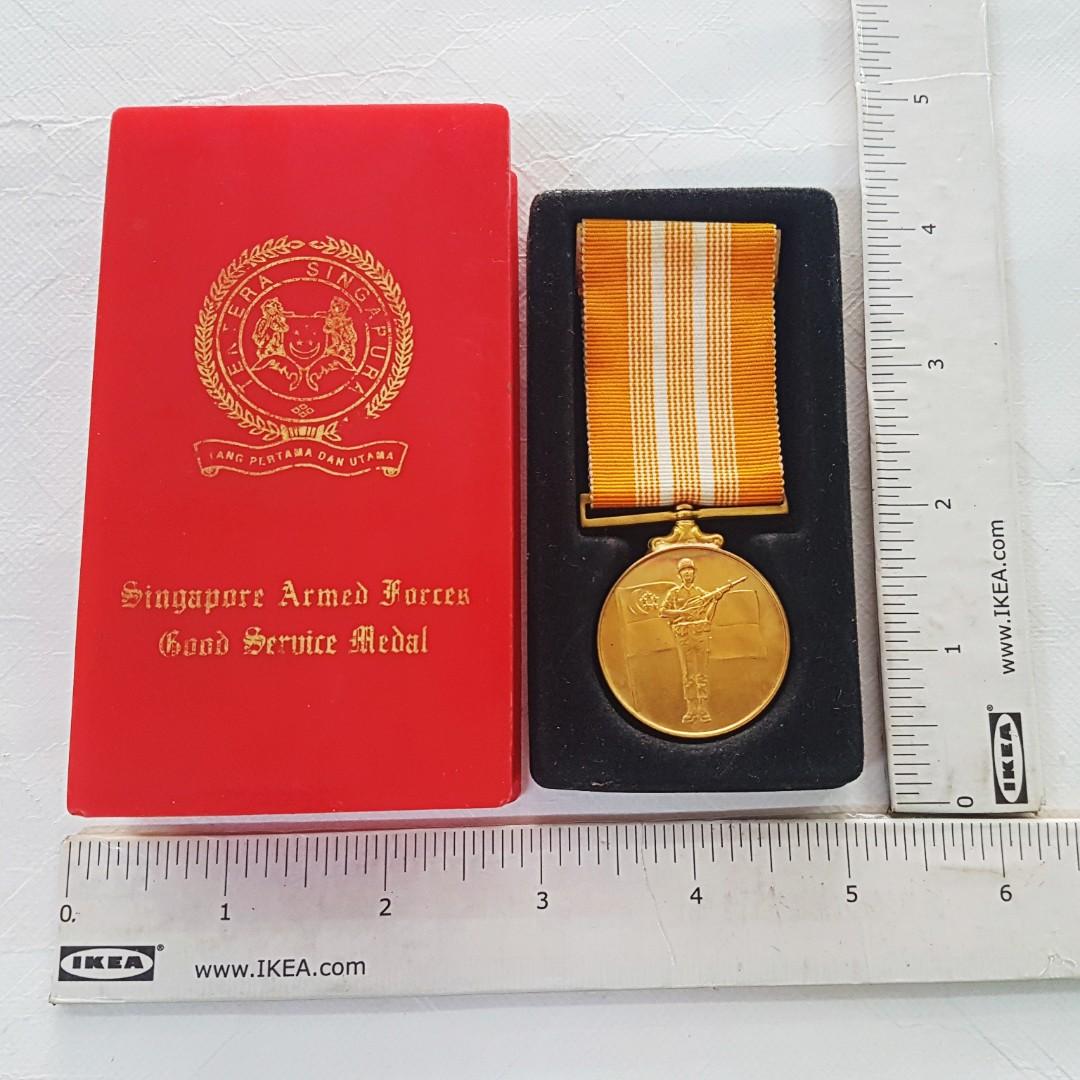 SAF Good service Award Gold Medal Singapore, Hobbies & Toys ...