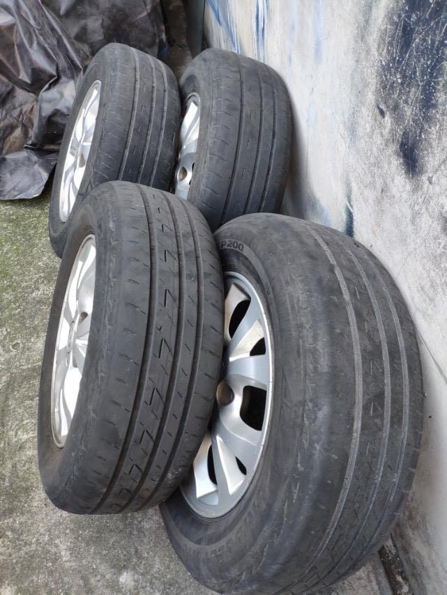 Toyota Innova mags / wheels, 1 set (4 pcs), Car Parts & Accessories ...