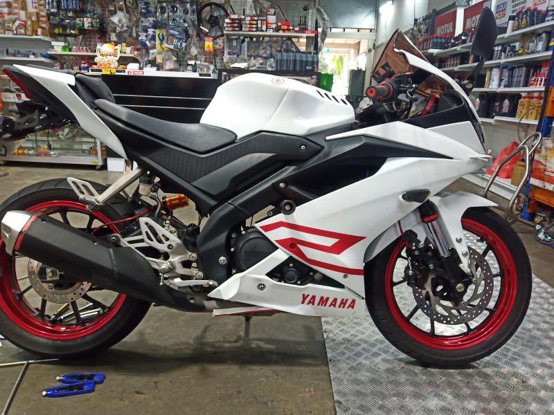 Yamaha R15 V3 NEW PAINT, Motorcycles, Motorcycle Accessories on Carousell