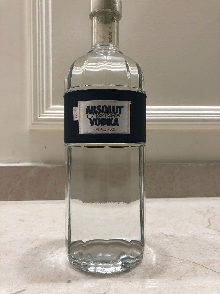 Absolut Vodka Mode Edition, Food & Drinks, Alcoholic Beverages on Carousell