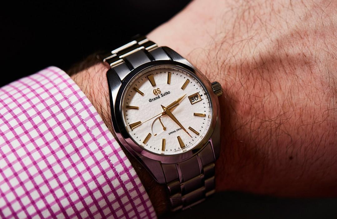 Grand Seiko SBGA259 The Golden Snowflake, Luxury, Watches on Carousell